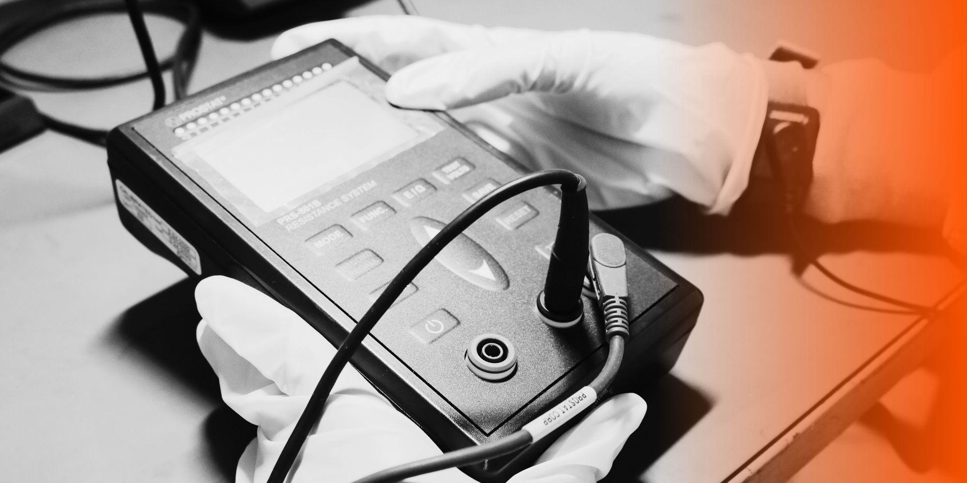 STROMLAB | Calibración de equipos ESD: Mantenimiento Integral